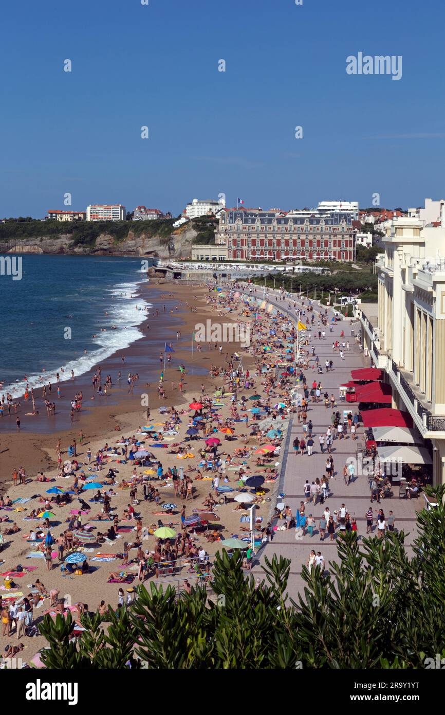 Promenade of the Grande Plage. The Grande Plage and the Biarritz ...