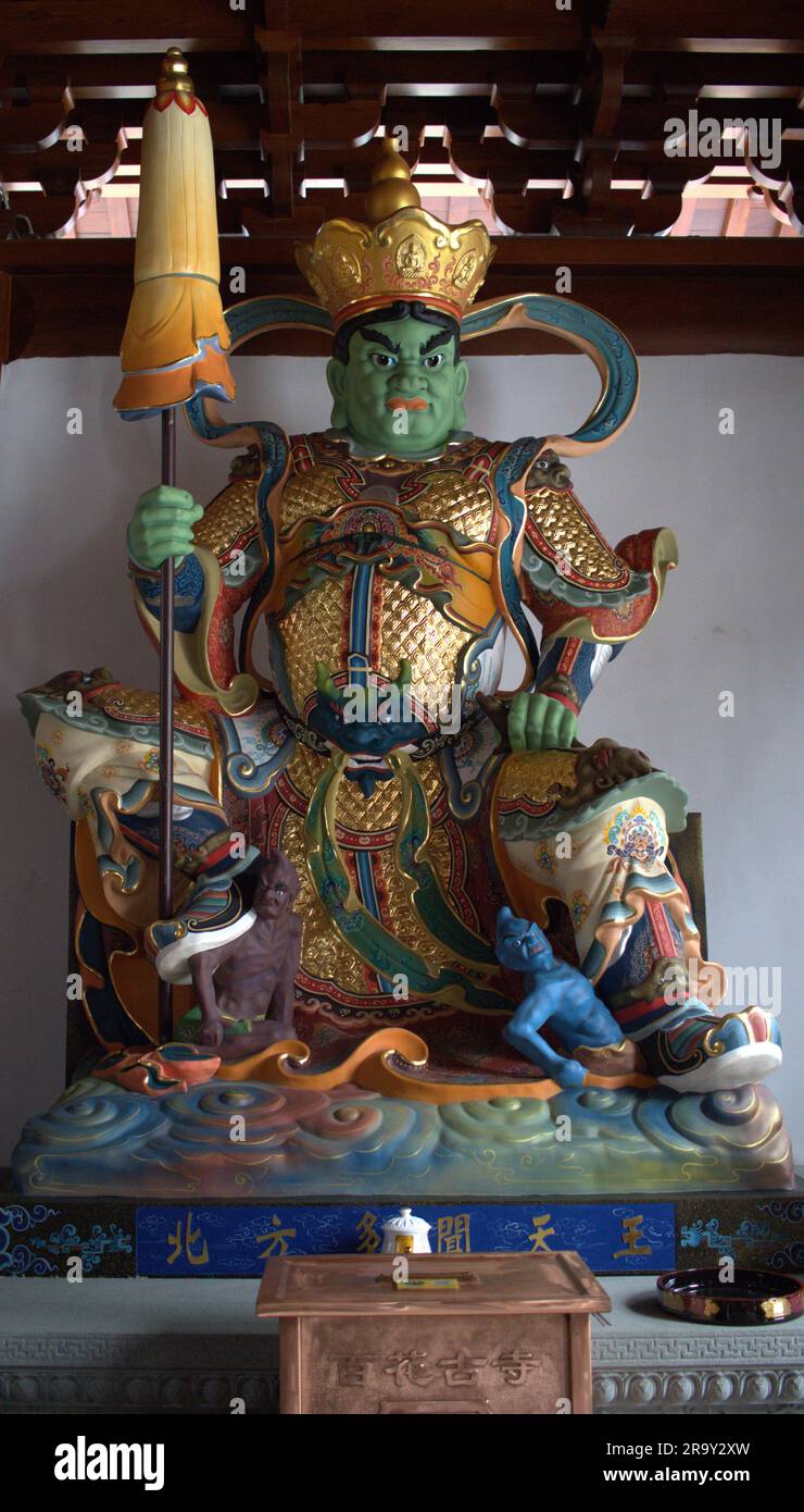 Buddhist Idol In Temple Stock Photo - Alamy
