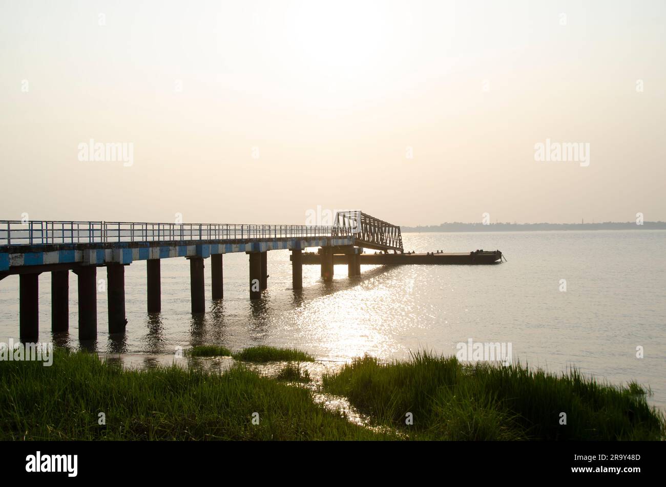 jetty of gosaba sundarban west bengal Stock Photo - Alamy