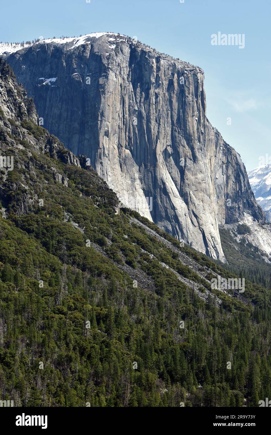 El Capitan, Yosemite Valley from Tunnel View, Yosemite National Park ...