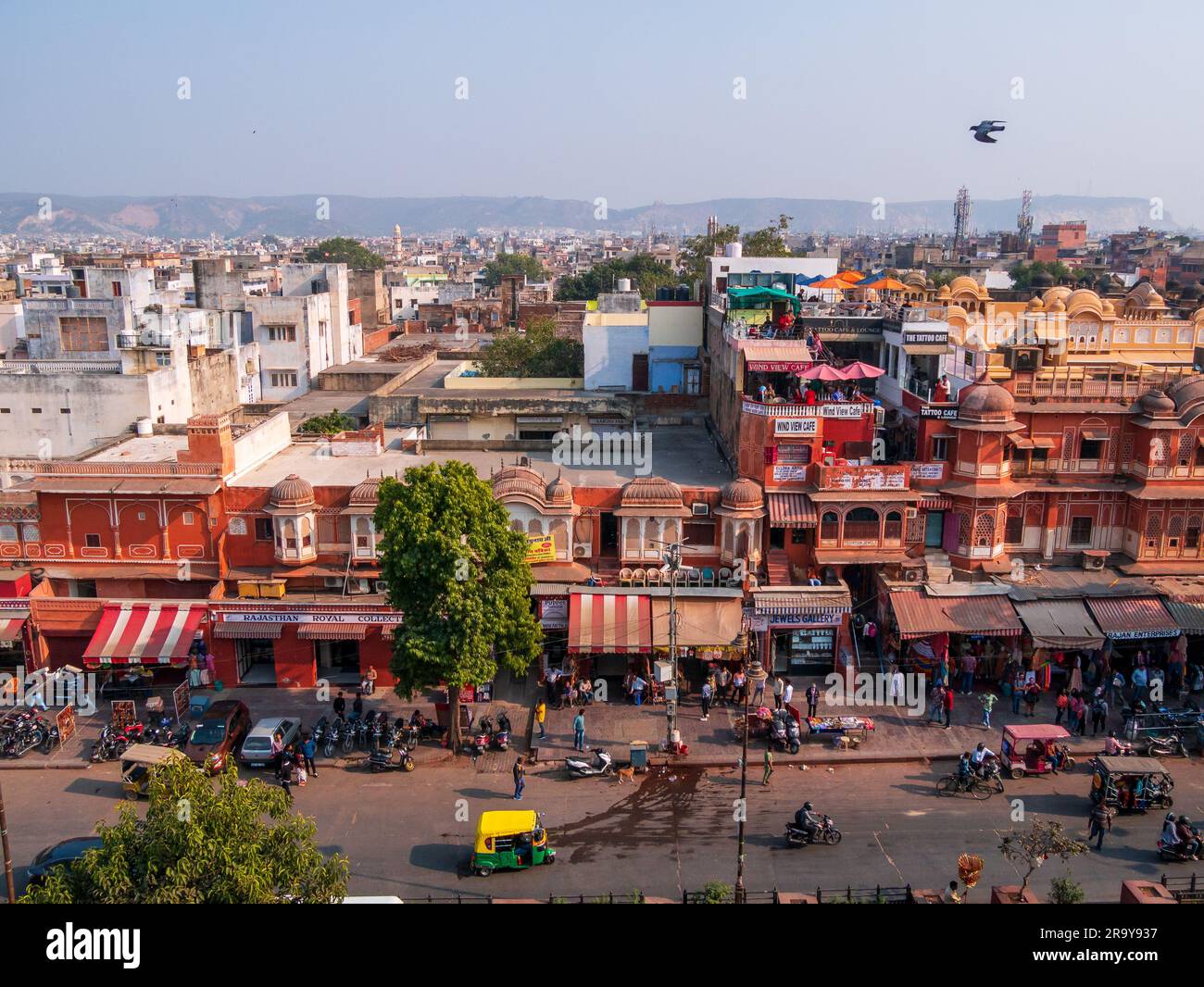 Jaipur, India - December 20, 2022: View of Jaipur city and road traffic ...