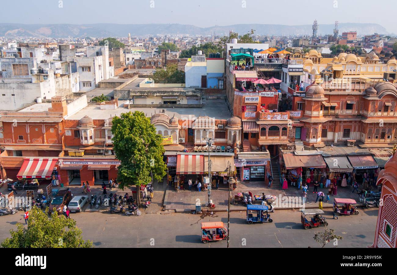 Jaipur, India - December 20, 2022: View of Jaipur city and road traffic ...