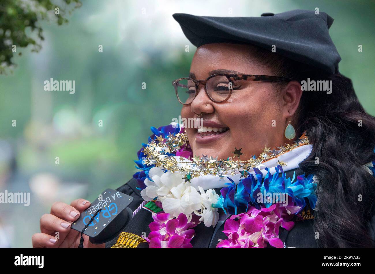 Female graduates diversity hi-res stock photography and images - Alamy