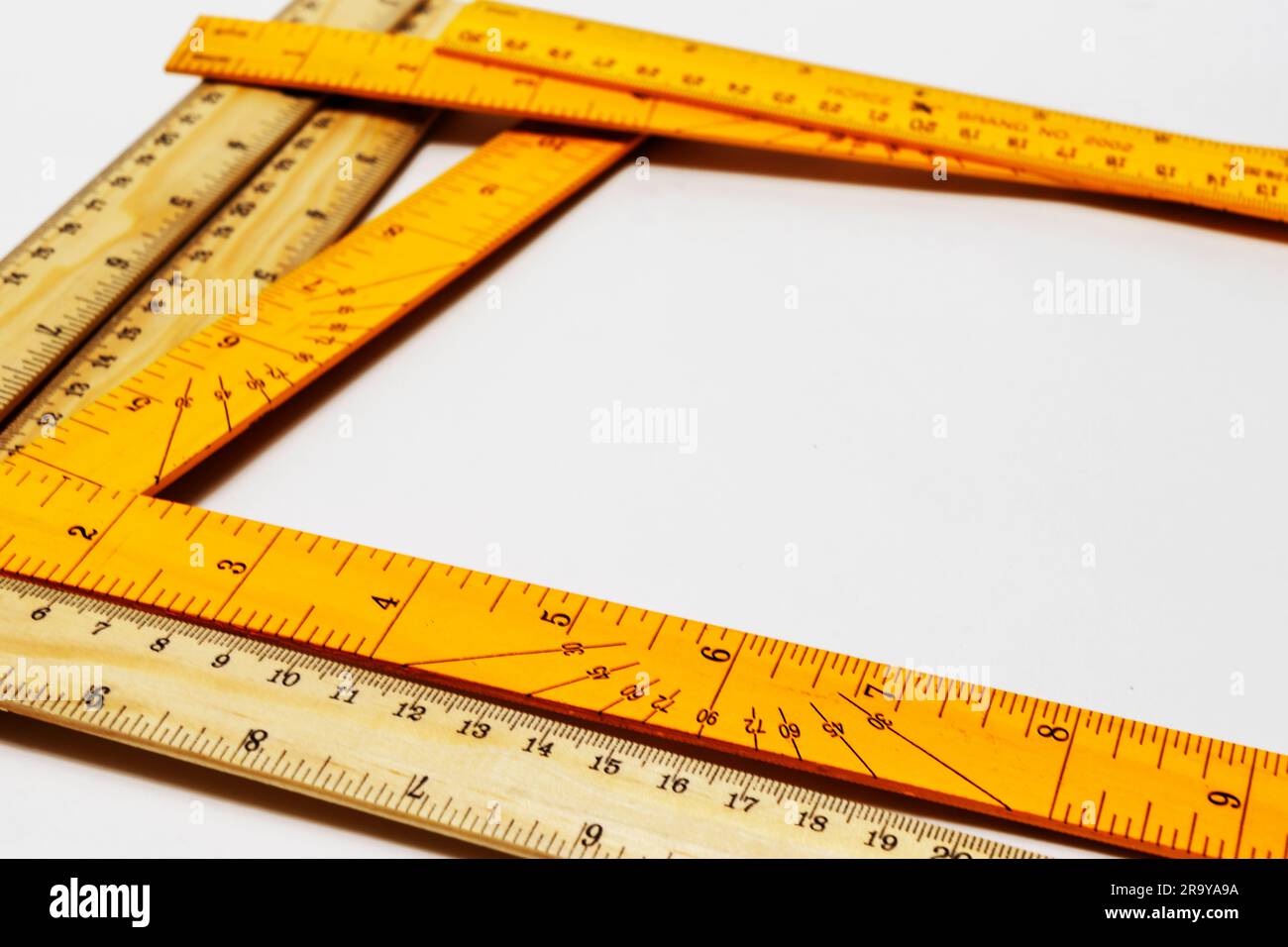 Imperial and metric ruler hi-res stock photography and images - Alamy