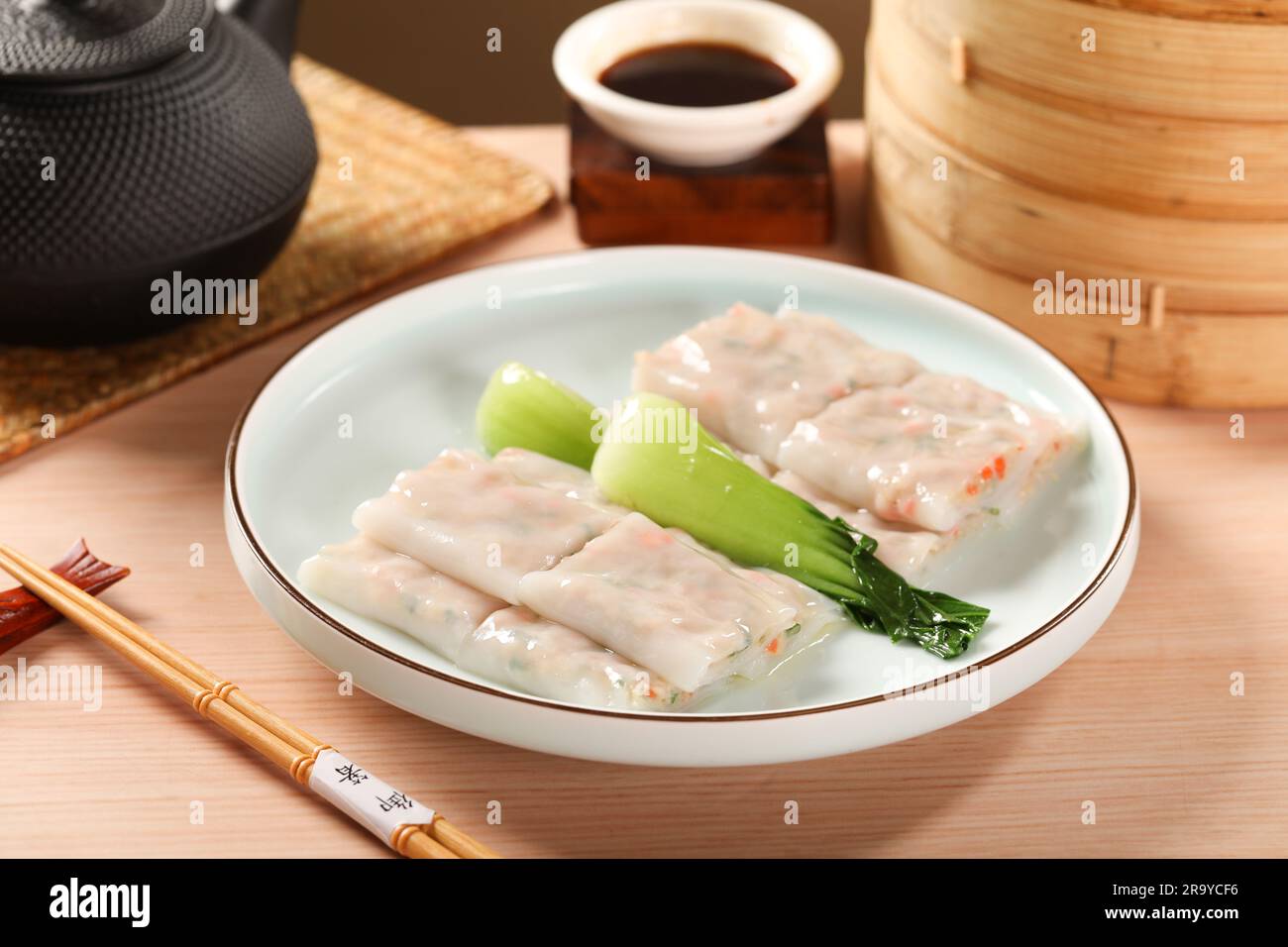 yumcha, dim sum,pork Noodle Rolls,Ngau Cheung Stock Photo - Alamy