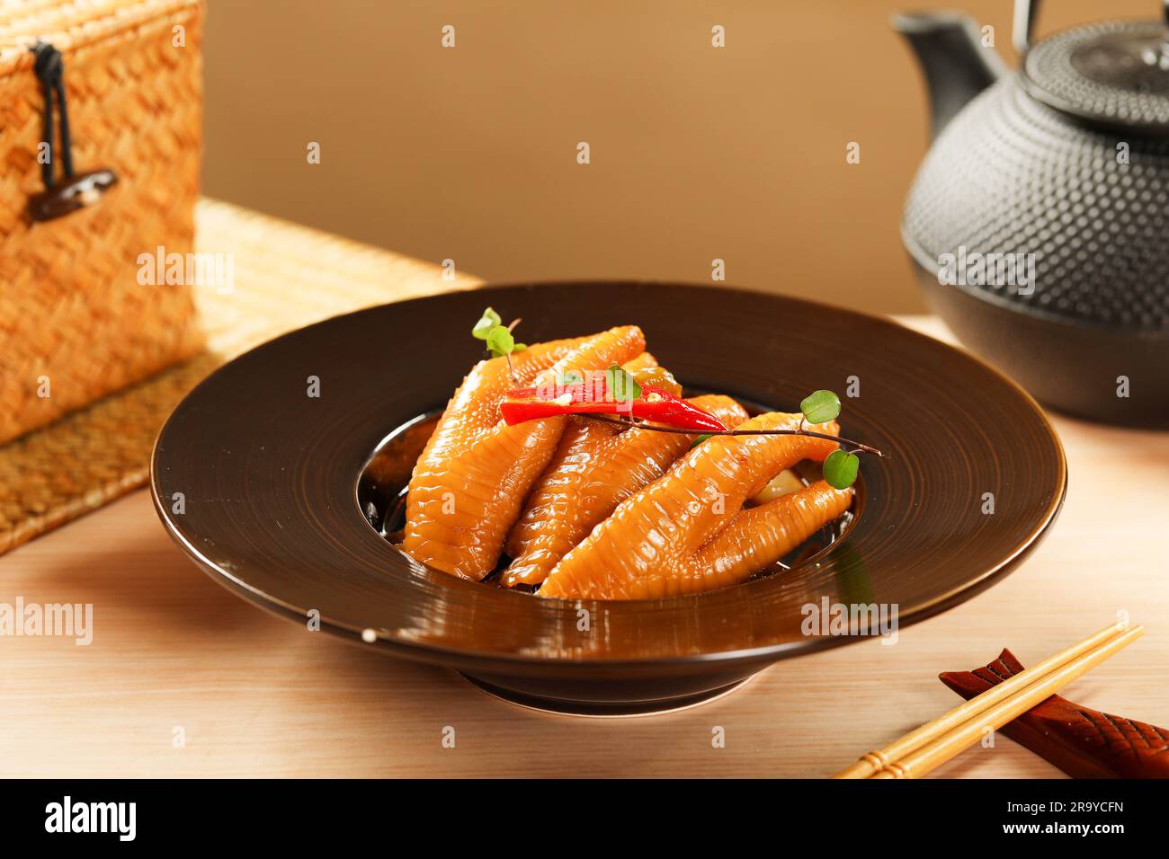 yumcha, dim sum,Chicken Feet in Vinegar Sauce Stock Photo - Alamy