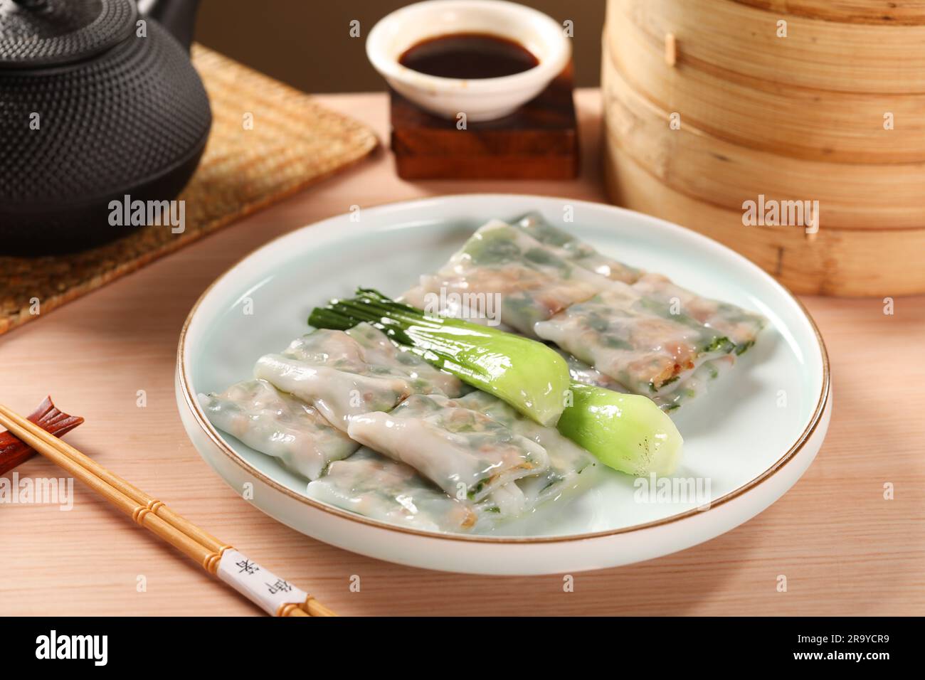 yumcha, dim sum,Steamed Rice Roll with Barbecued Pork Stock Photo - Alamy