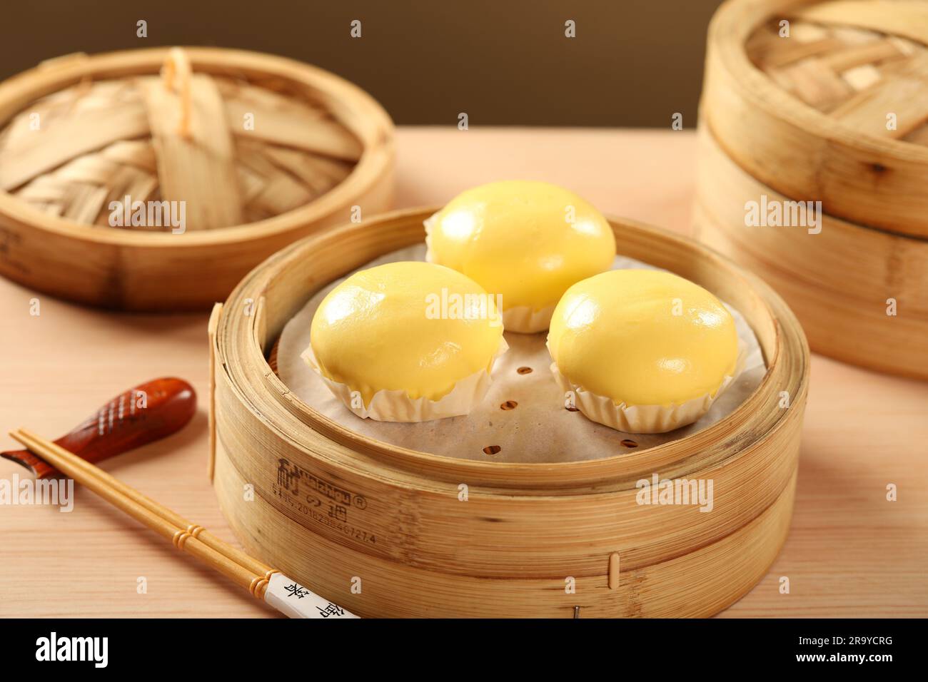 yumcha, dim sum,Steamed Custard Buns Stock Photo - Alamy