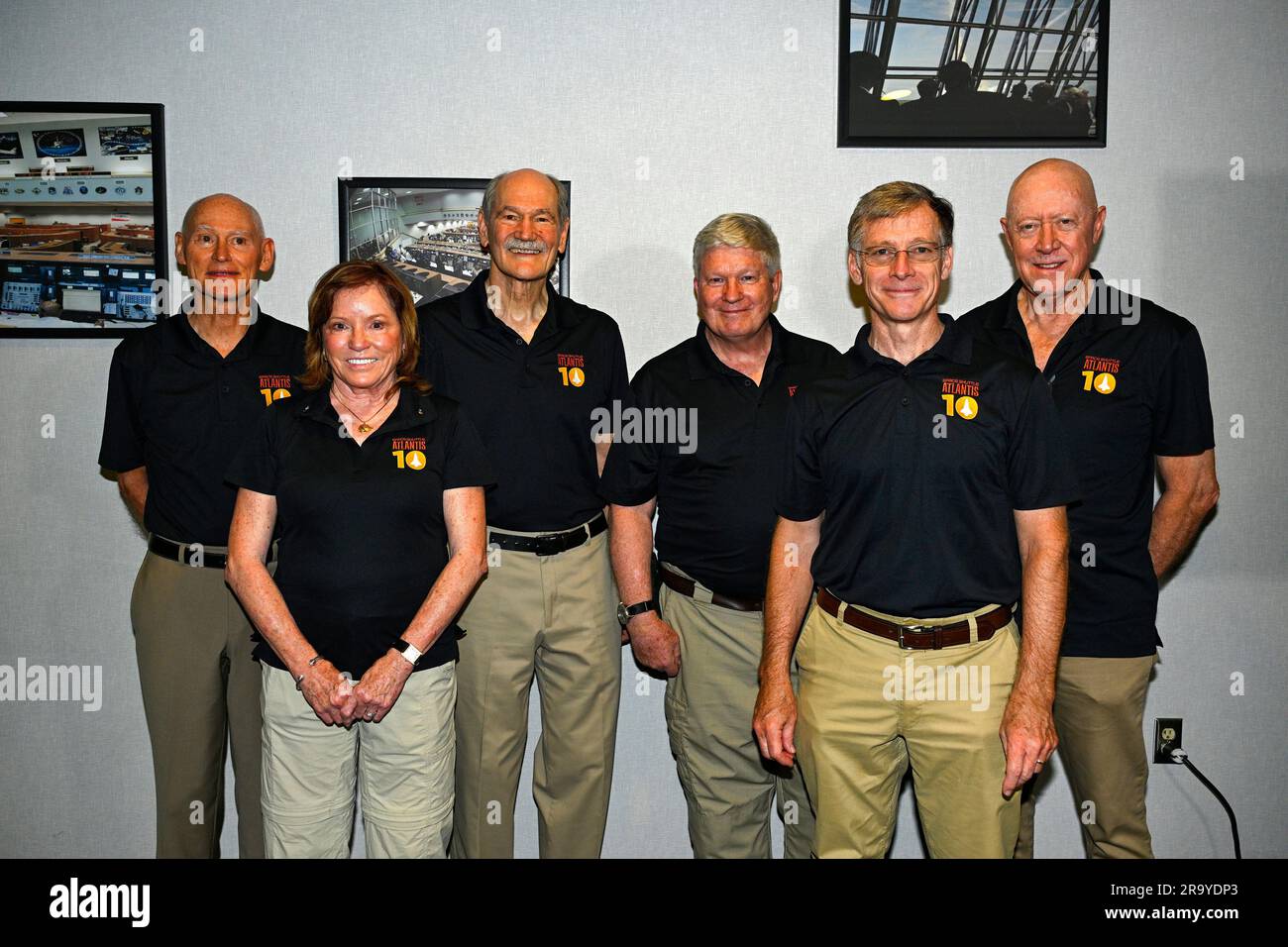 Former astronauts from the Space Shuttle Program, Mike Mullane, Anna ...