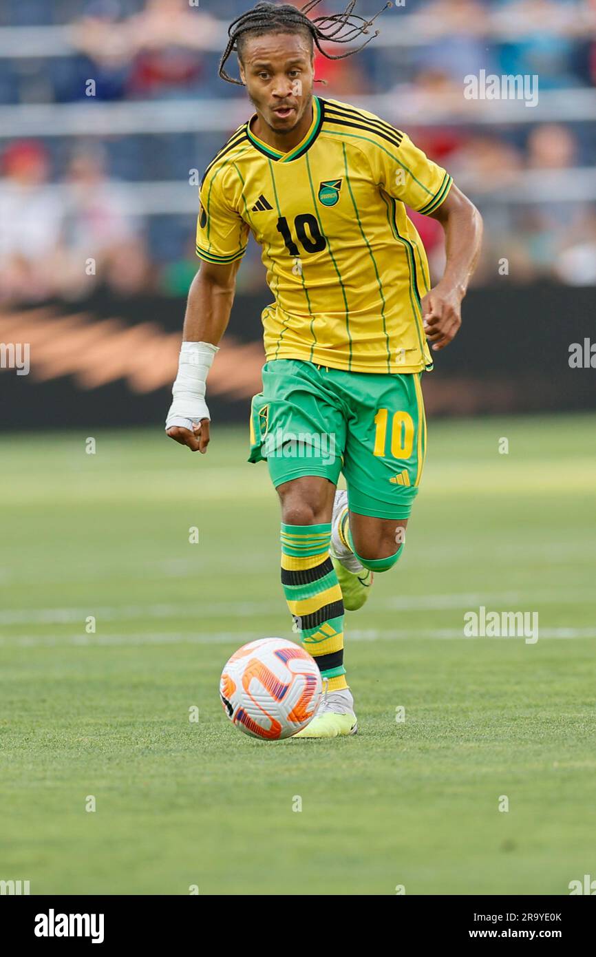 St. Louis, MO. USA; Jamaica midfielder Bobby Decordova-Reid (10 ...