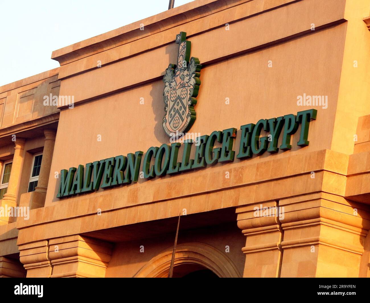 Logotipo De La Universidad De Malvern New Clinical Data Shows XIAFLEX