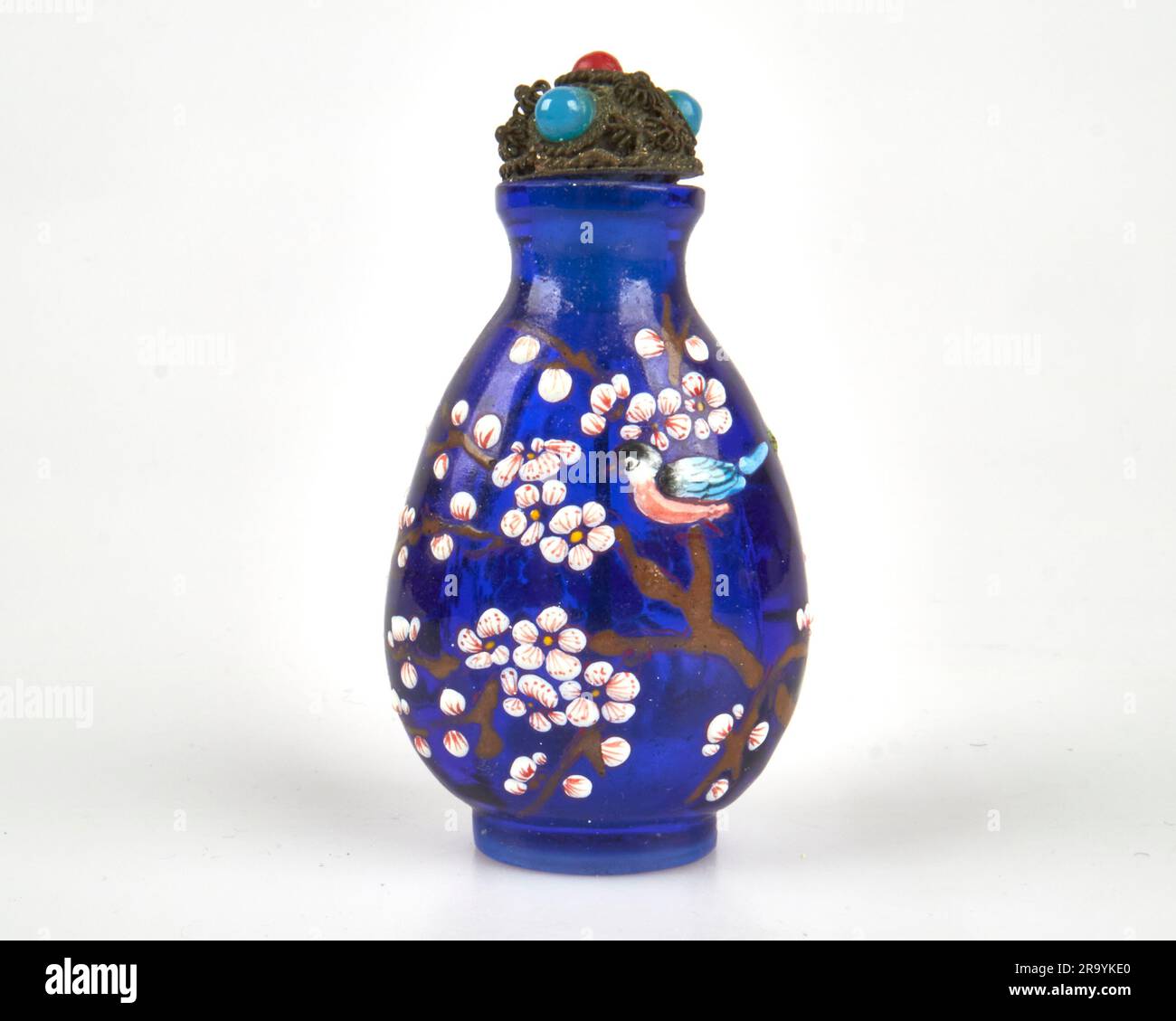 Antique Chinese enamelled glass snuff bottle. Signed Stock Photo - Alamy