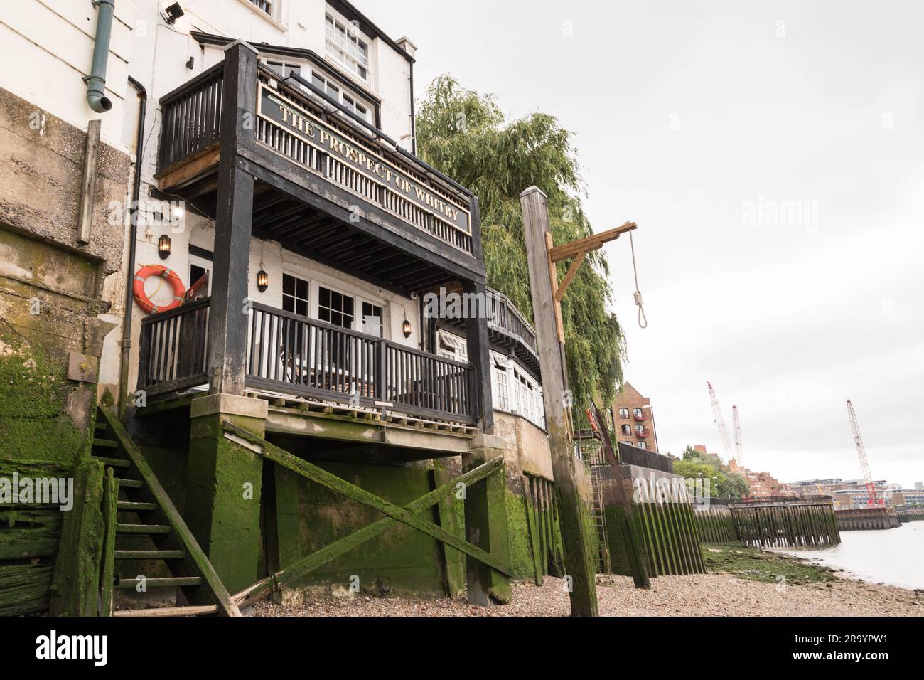 Execution dock hi-res stock photography and images - Alamy