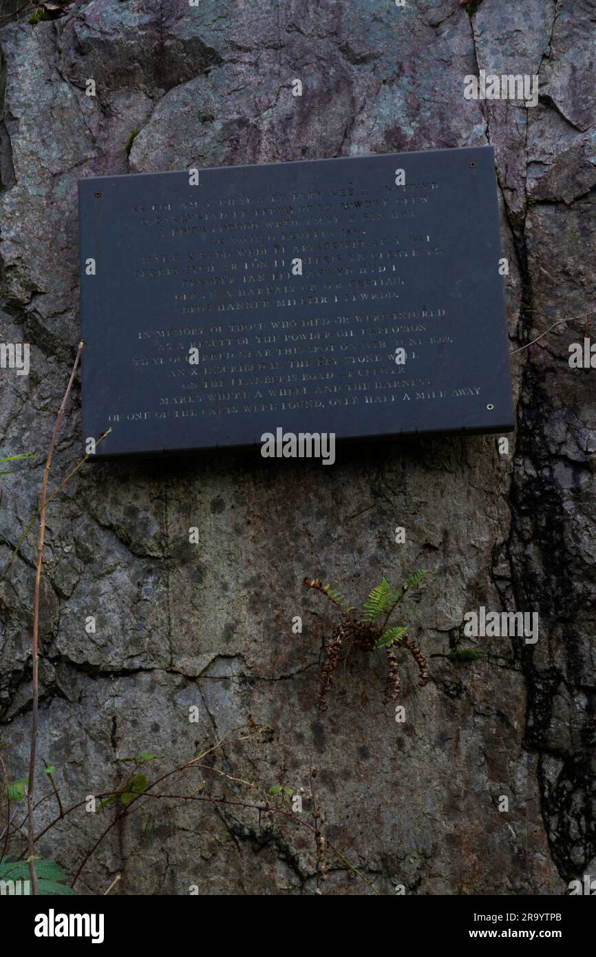 Plaque memorial to the Cwm-y-glo explosion disaster in 1869. Llanberis ...