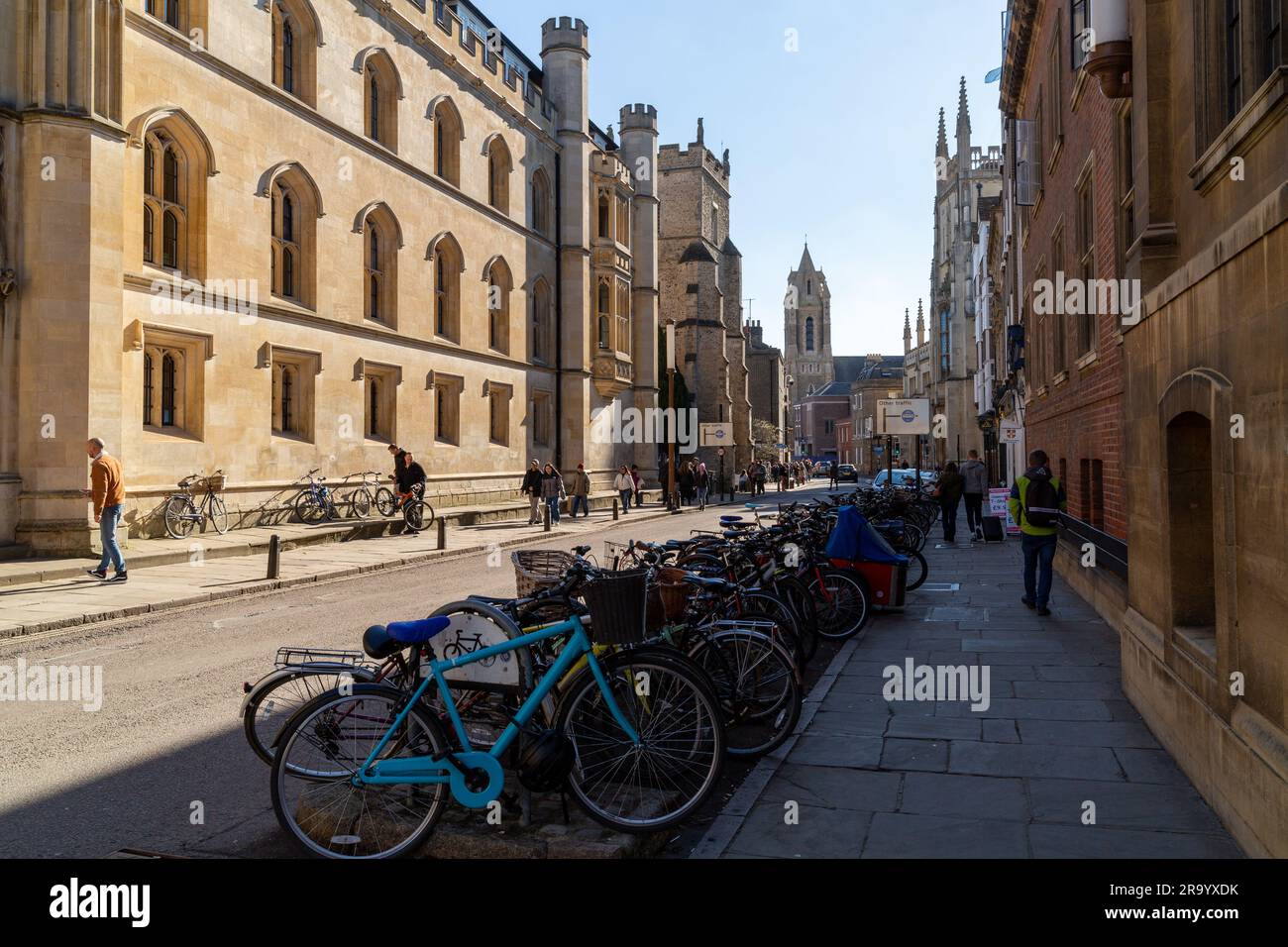 Cambridge bus sightseeing hi-res stock photography and images - Alamy