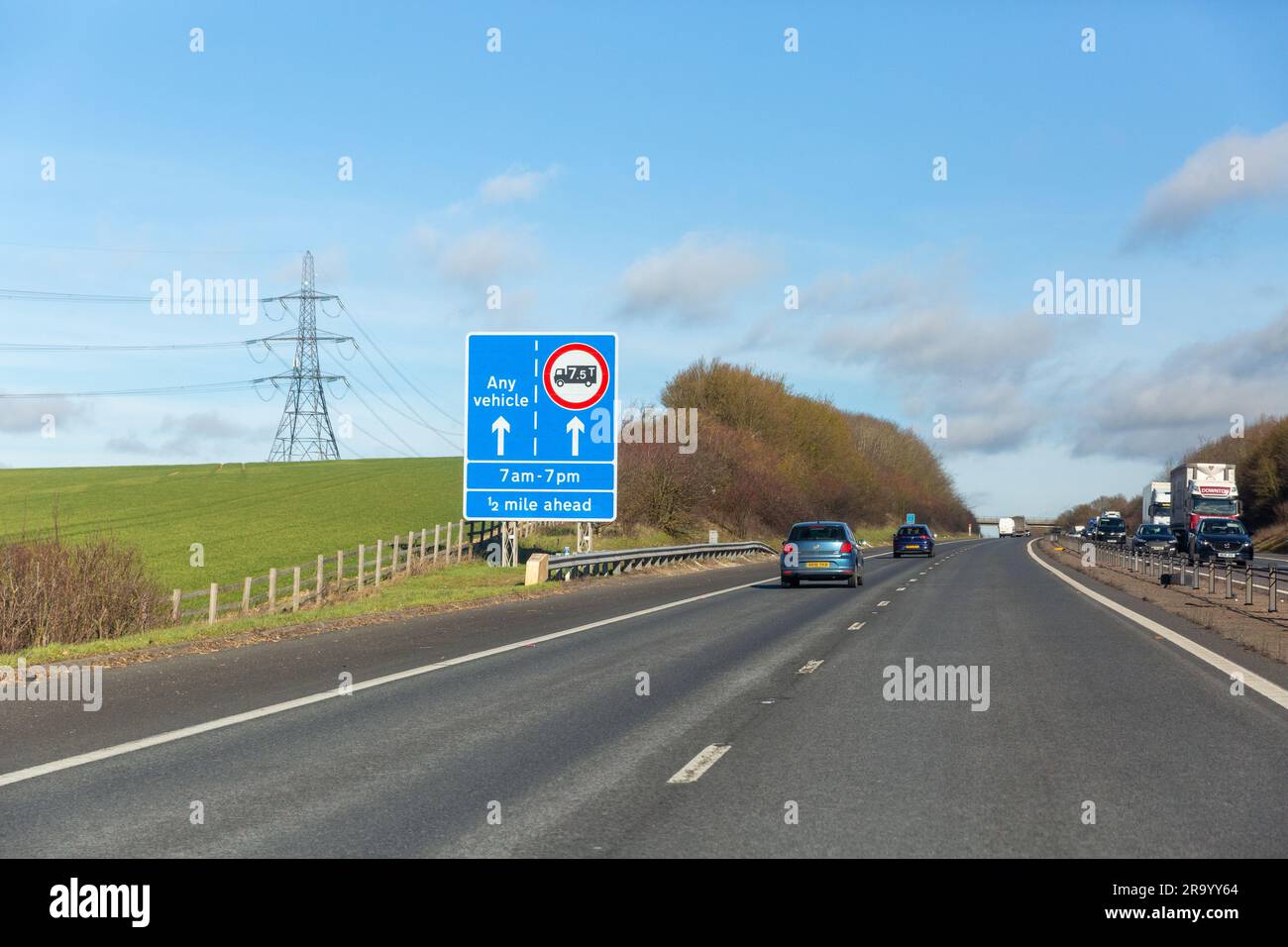 M11 motorway sign hi-res stock photography and images - Alamy