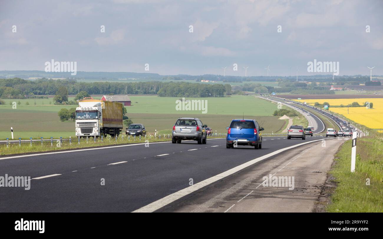 Non freeway hi-res stock photography and images - Alamy