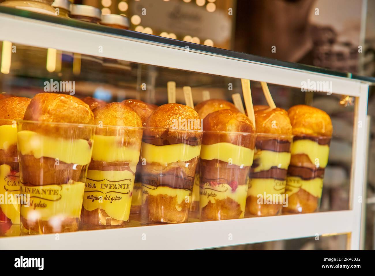 Naples, Italy - October 25, 2019: Neapolitan pastry shop with the ...