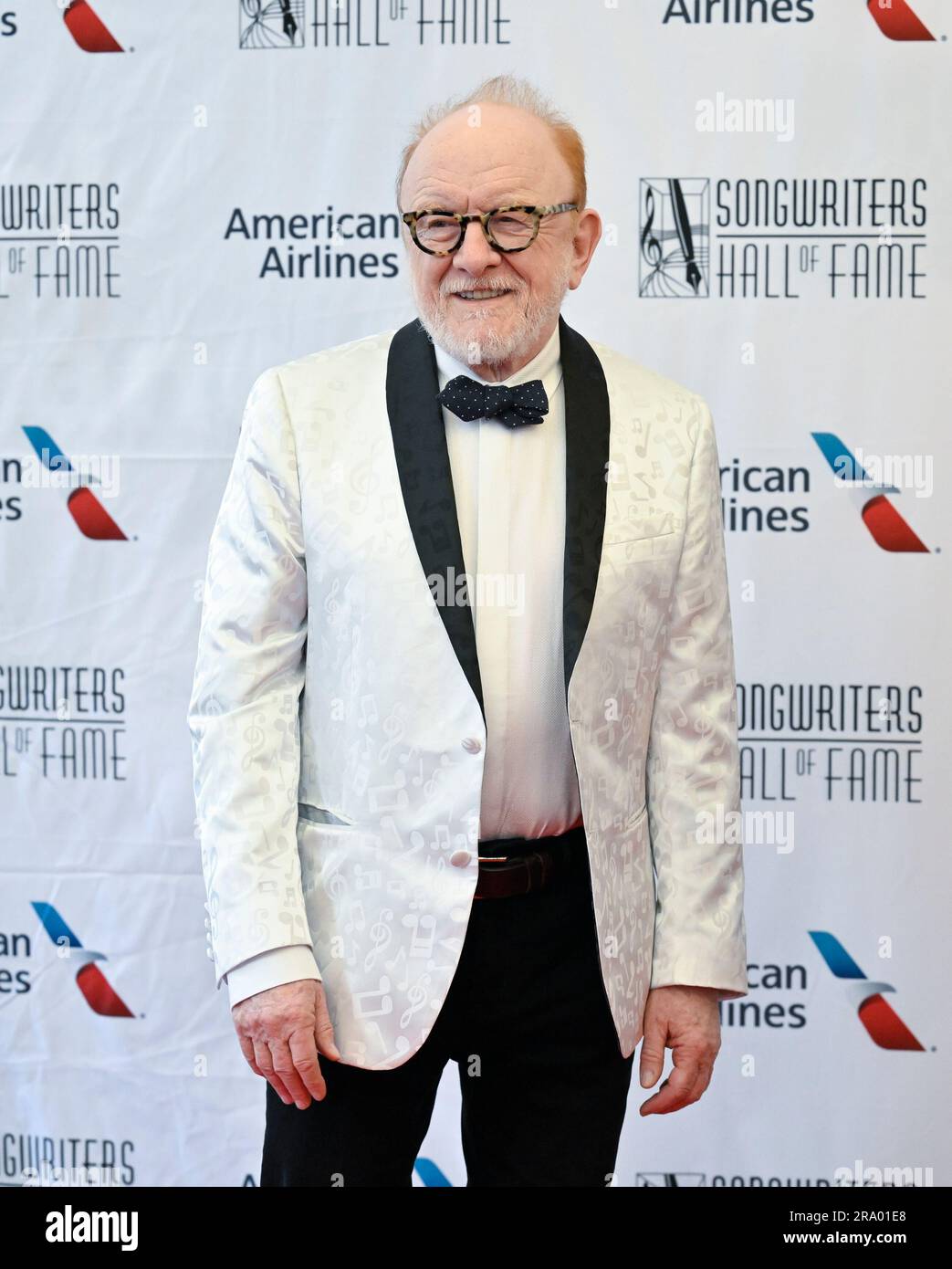 Peter Asher attends the 52nd annual Songwriters Hall of Fame induction ...