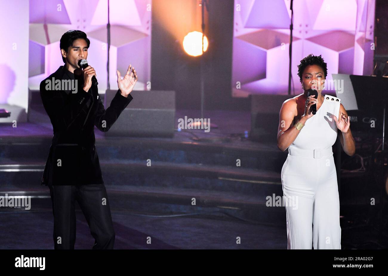 Michael Maliakel, left, and Heather Headley perform at the 52nd annual ...