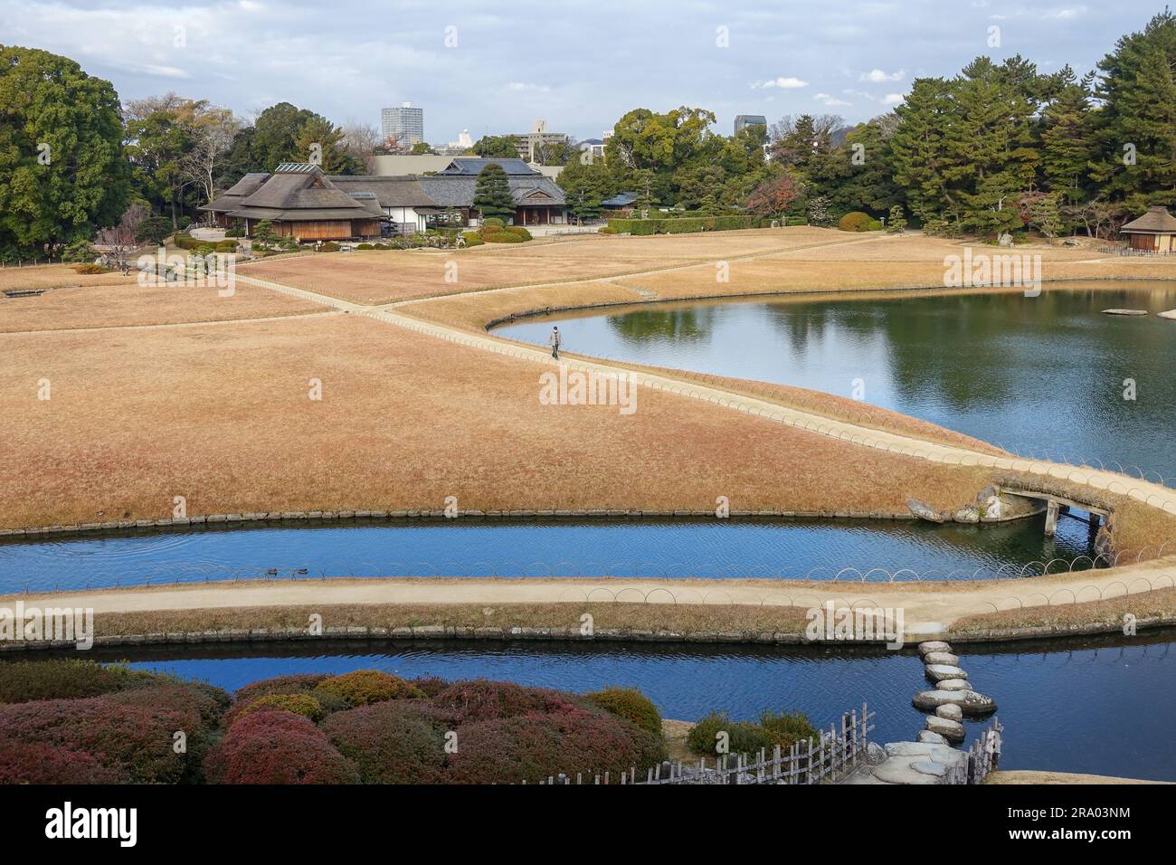 Late autumn foliage Korakuen garden (後楽園) in Okayama, Japan. Korakuen ...