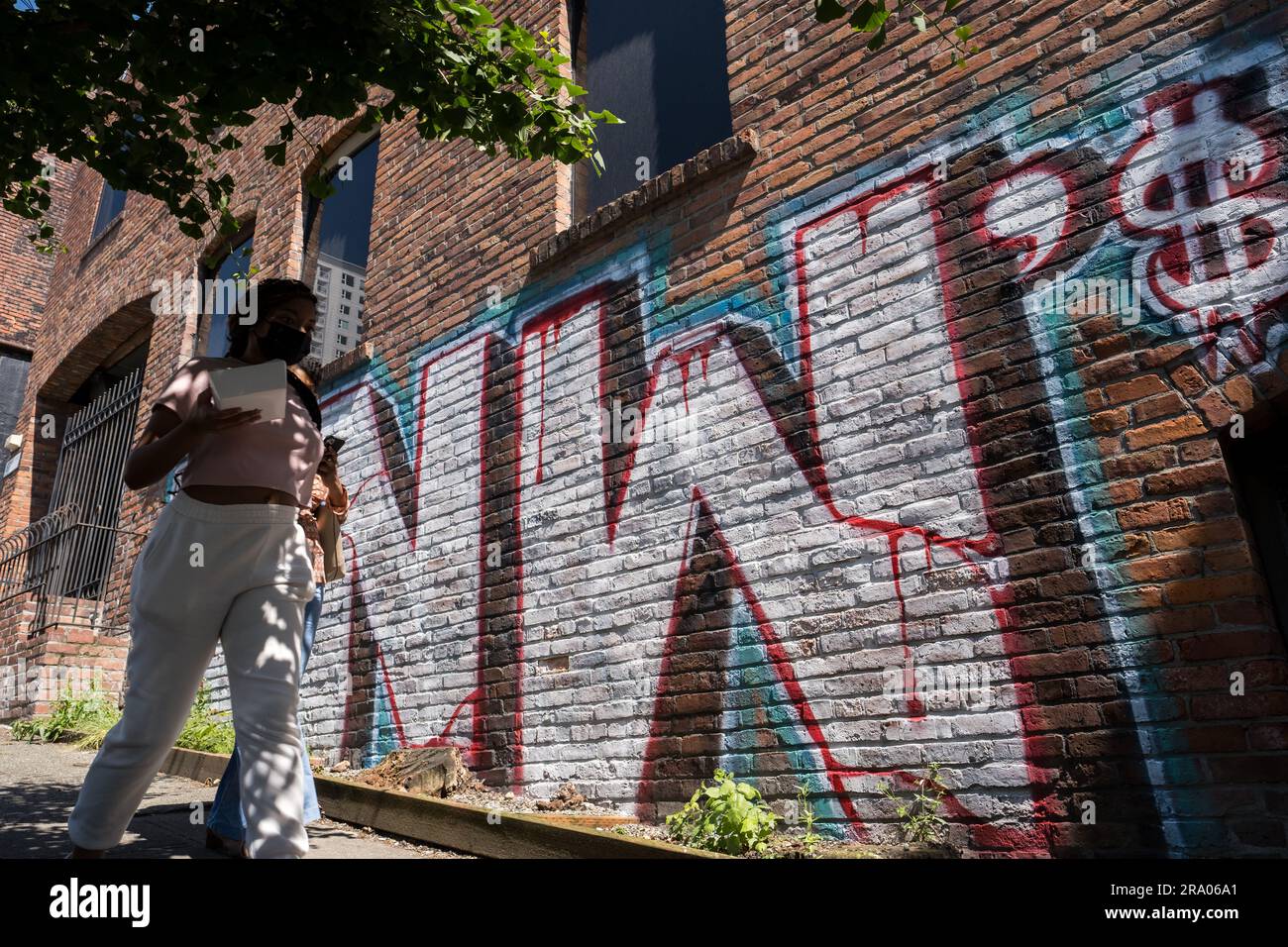 Seattle, USA. 23 Jun, 2023. Downtown Seattle Graffiti Stock Photo - Alamy