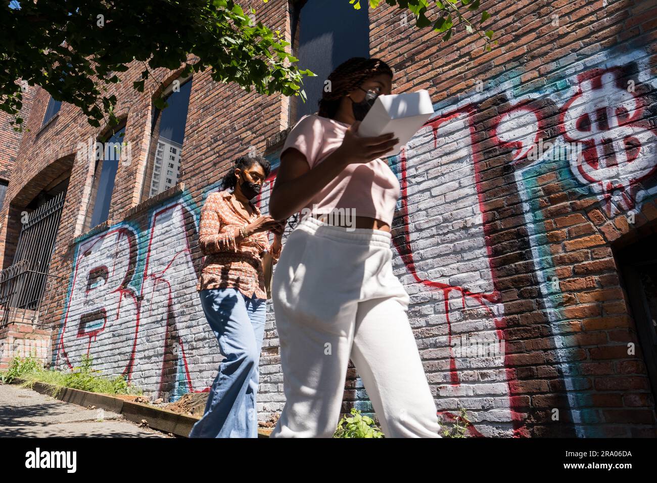 Seattle graffiti law hi-res stock photography and images - Alamy