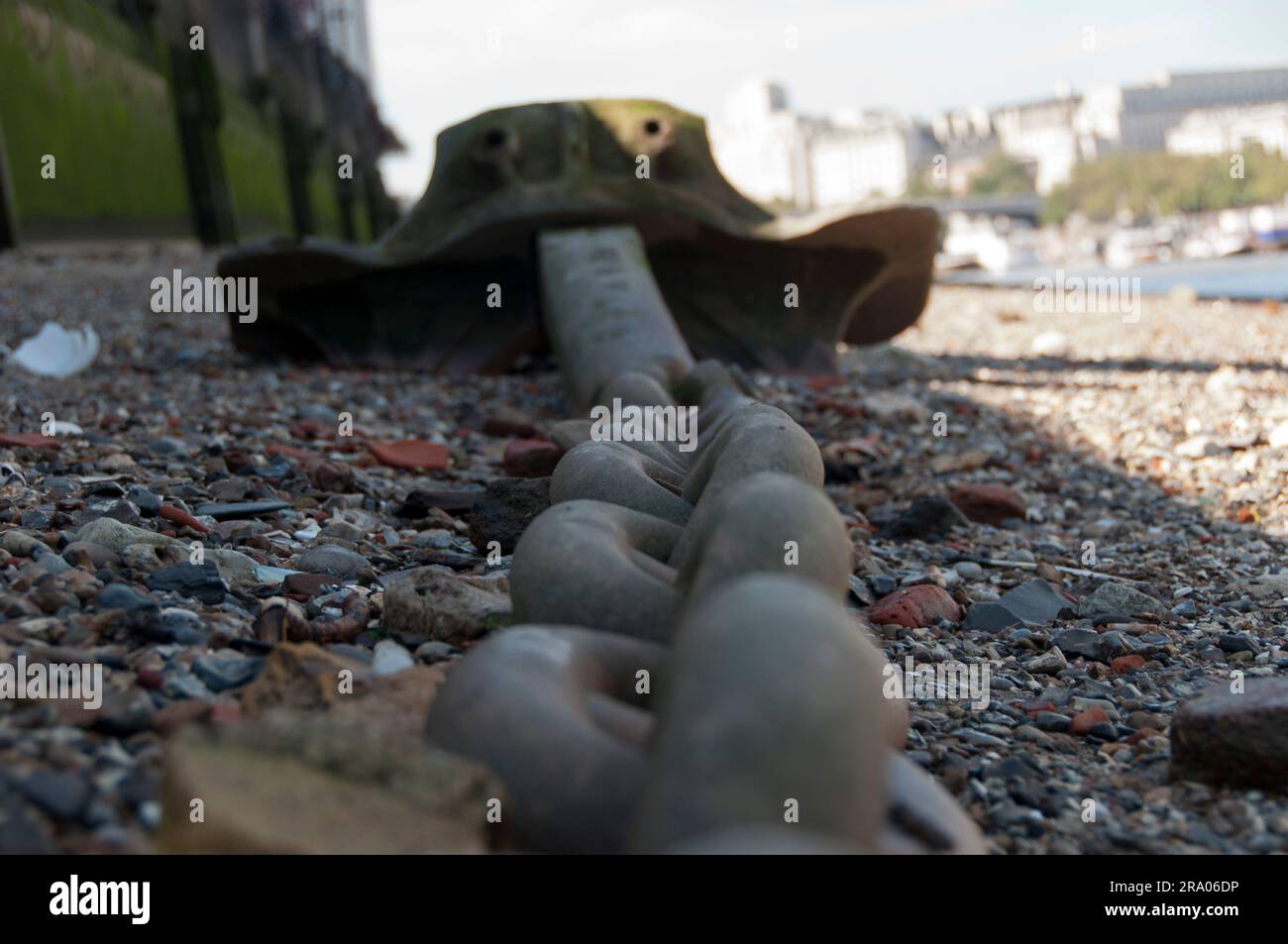An old discarded Anchor and chain on the Thames riverbank in central ...