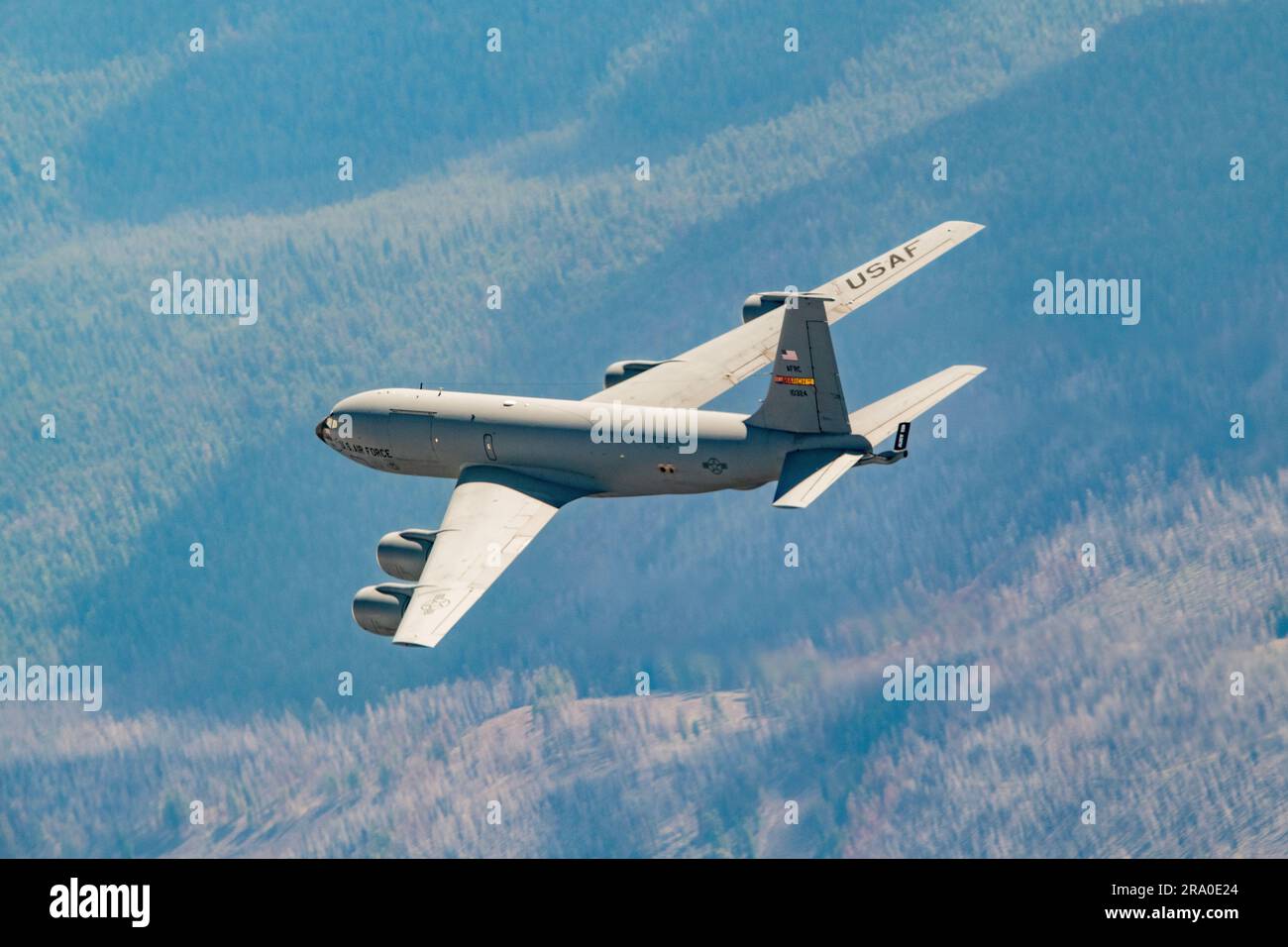A U.S. Air Force KC-135 Stratotanker flies above a northern California ...