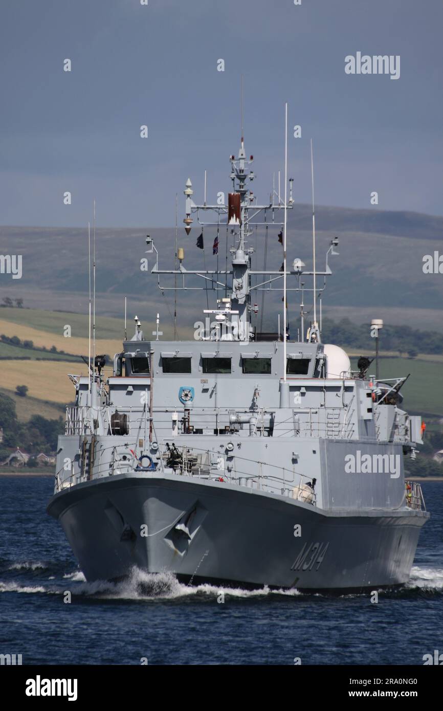 Ens sakala m314 sandown class minehunter hi-res stock photography and ...