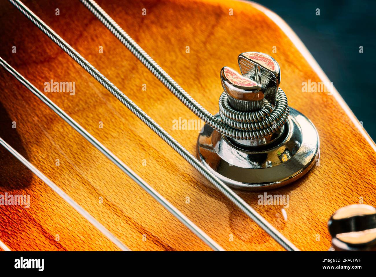 Detail of strings and a tuning keys, of an electric guitar Stock Photo ...