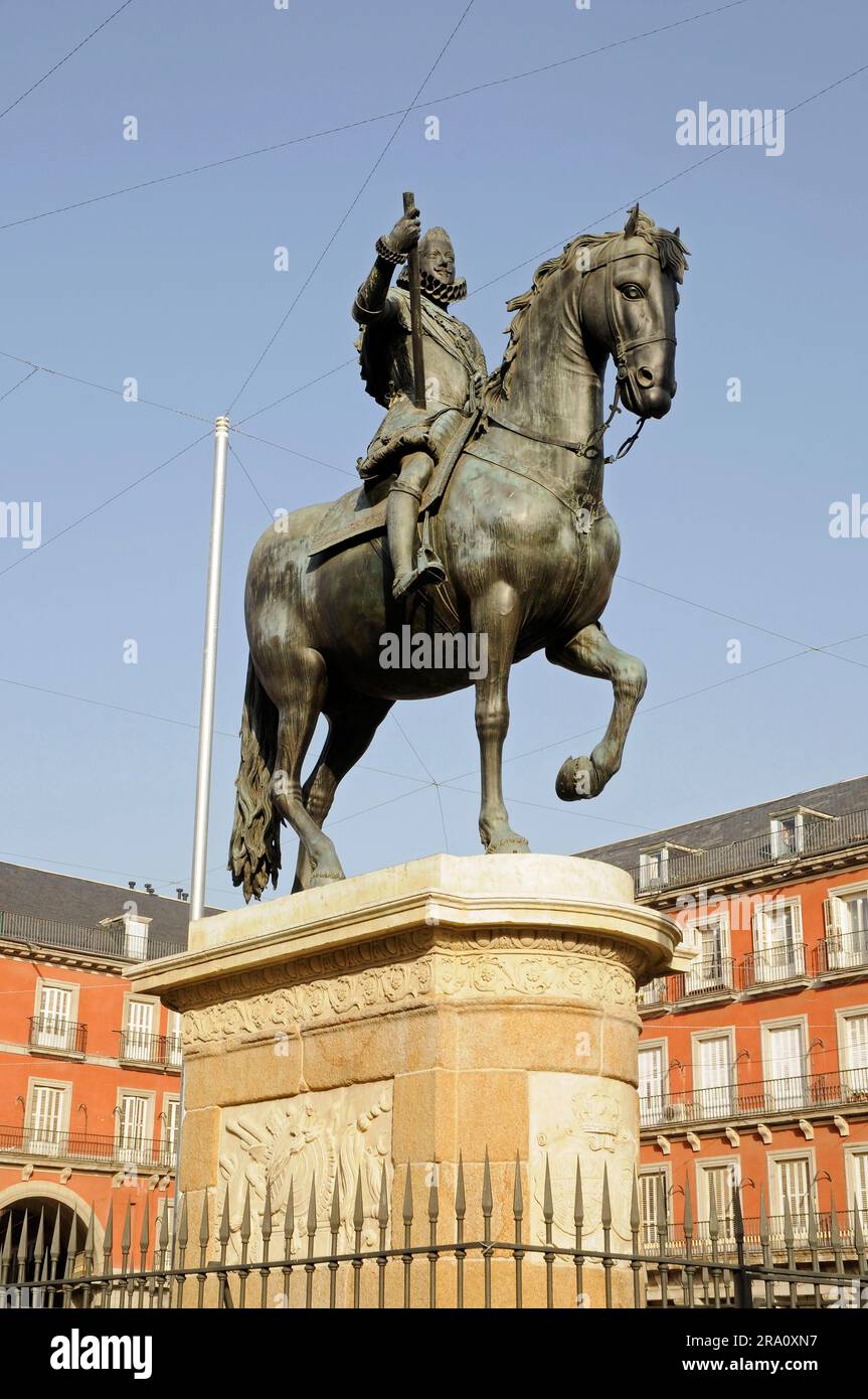 Equestrian Statue of Philip III, Plaza Mayor, Madrid, Spain Stock Photo ...