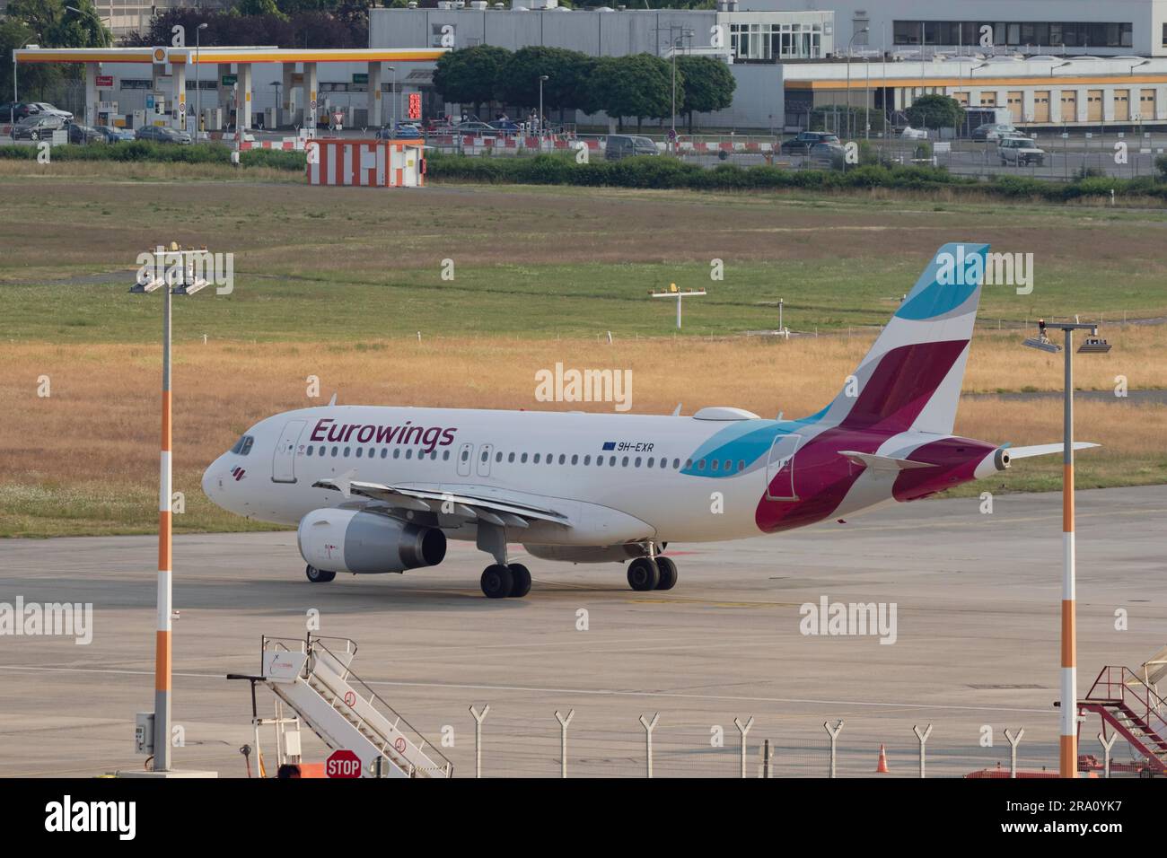 Passenger aircraft Airbus A319-132 of the airline Eurowings on the ...