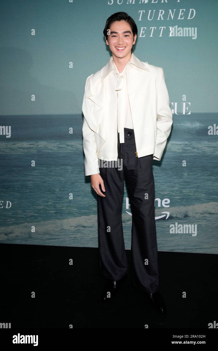 Sean Kaufman attends Prime's "The Summer I Turned Pretty" and Teen ...