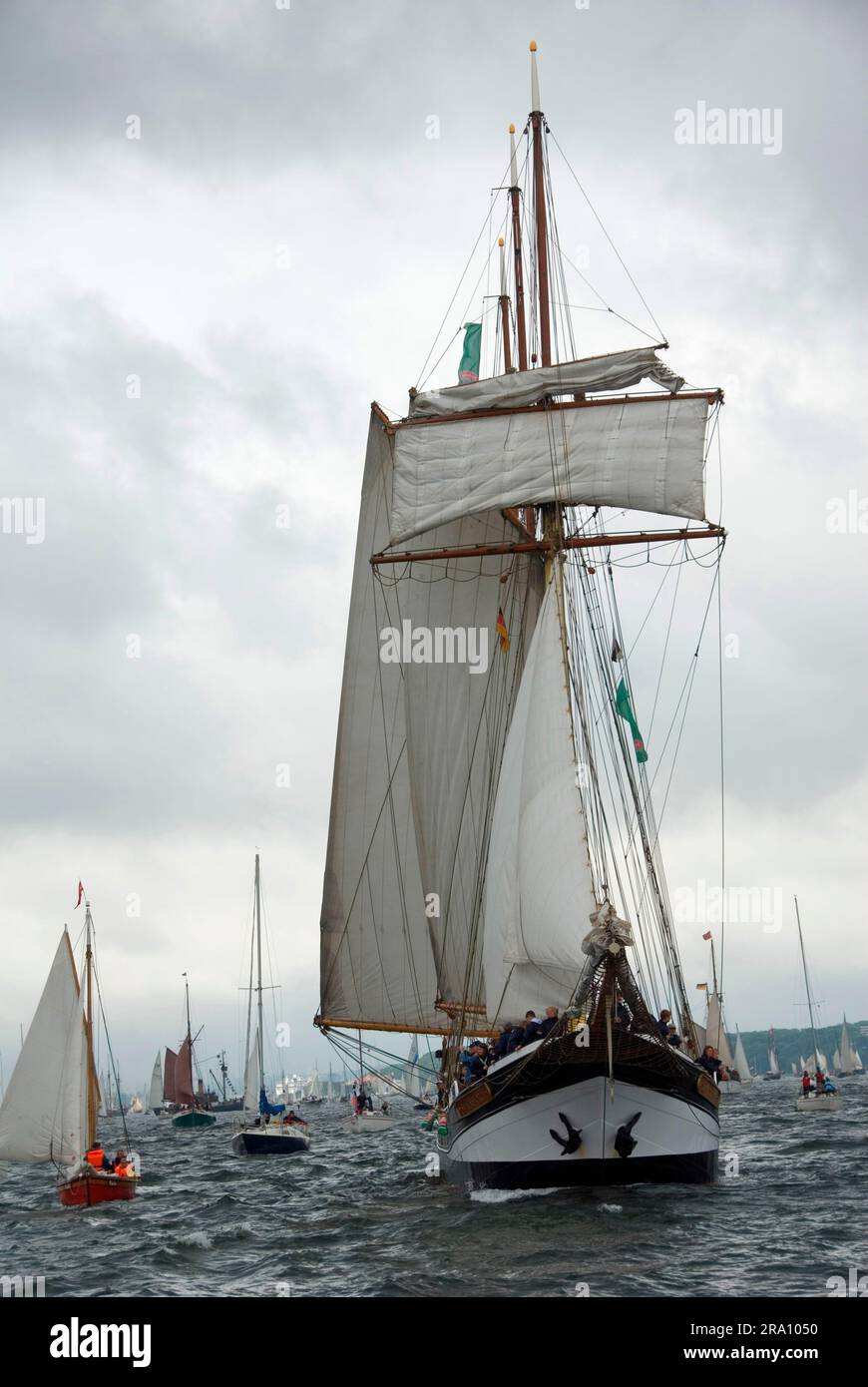 Topsail schooner hi-res stock photography and images - Alamy