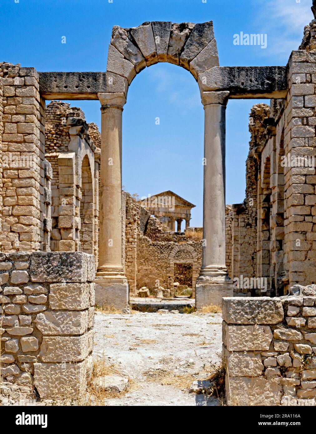 Dougga roman ruins hi-res stock photography and images - Alamy