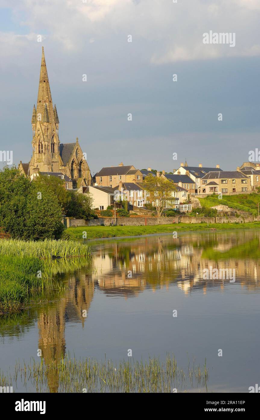 River Tweed, Market Town Kelso, Scottish Borders, Scotland, Scottish ...