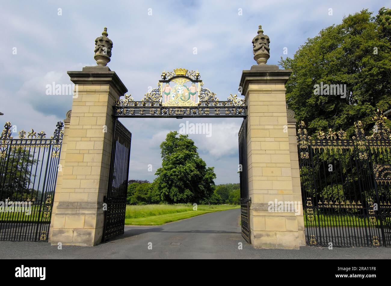 Gate, Floors Castle, Kelso Market Town, Scottish Borders, Scotland ...