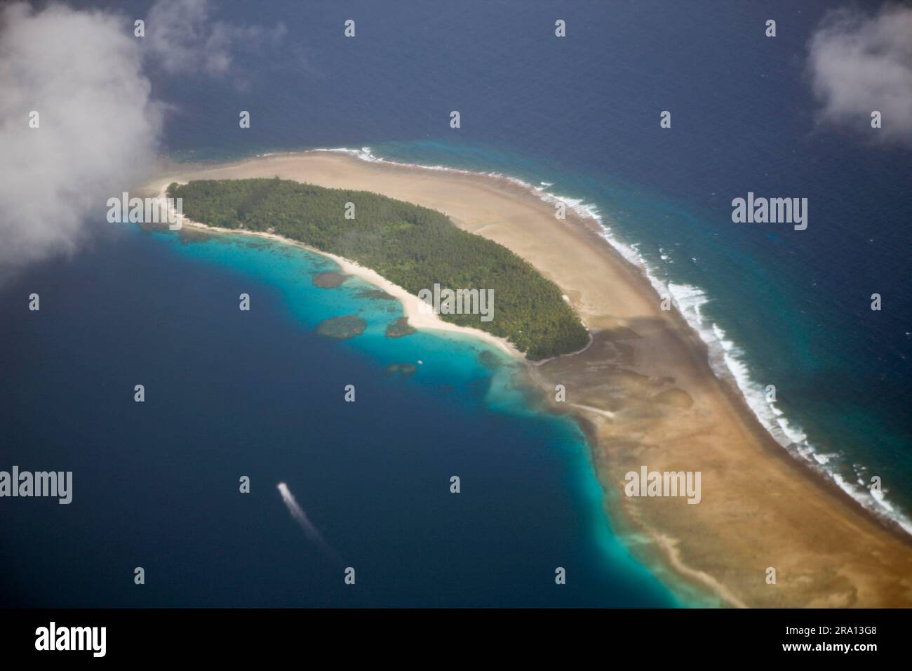 Marshall islands aerial hi-res stock photography and images - Alamy
