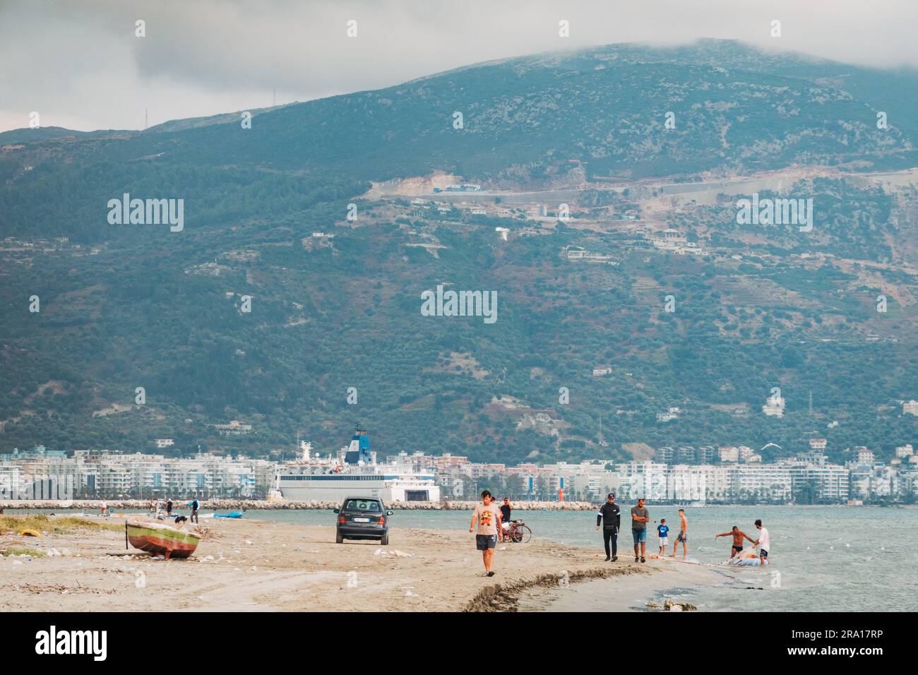 Fishing beach summer group hi-res stock photography and images - Alamy