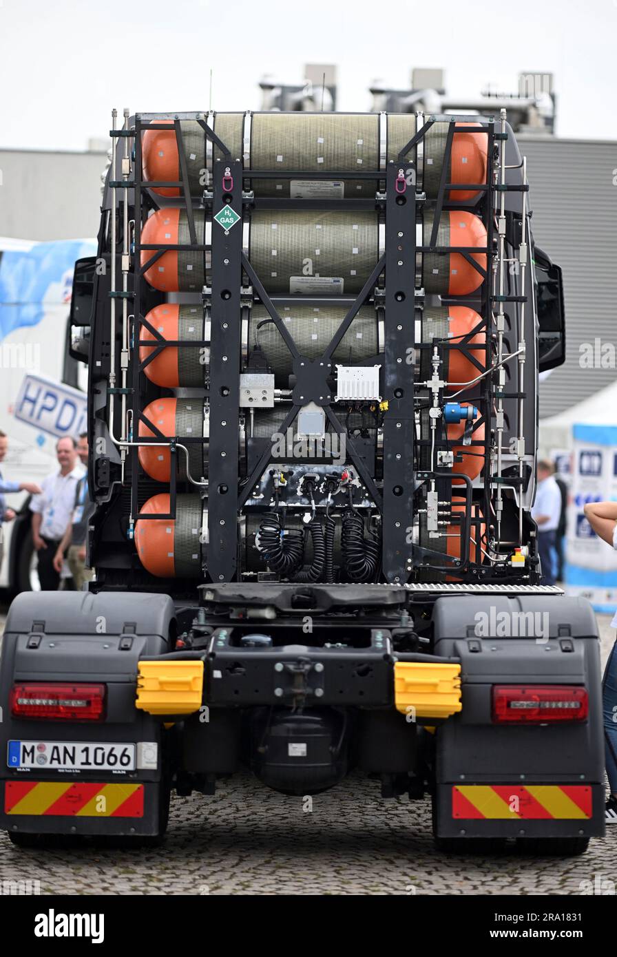 Karlsruhe, Germany. 29th June, 2023. At the Karlsruhe Institute of ...