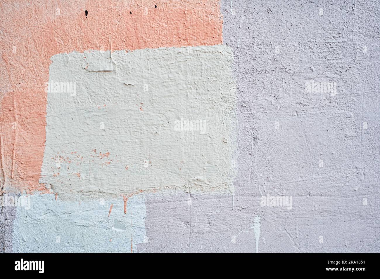 Fine-grained plaster applied by hand. Exterior plaster with space to ...