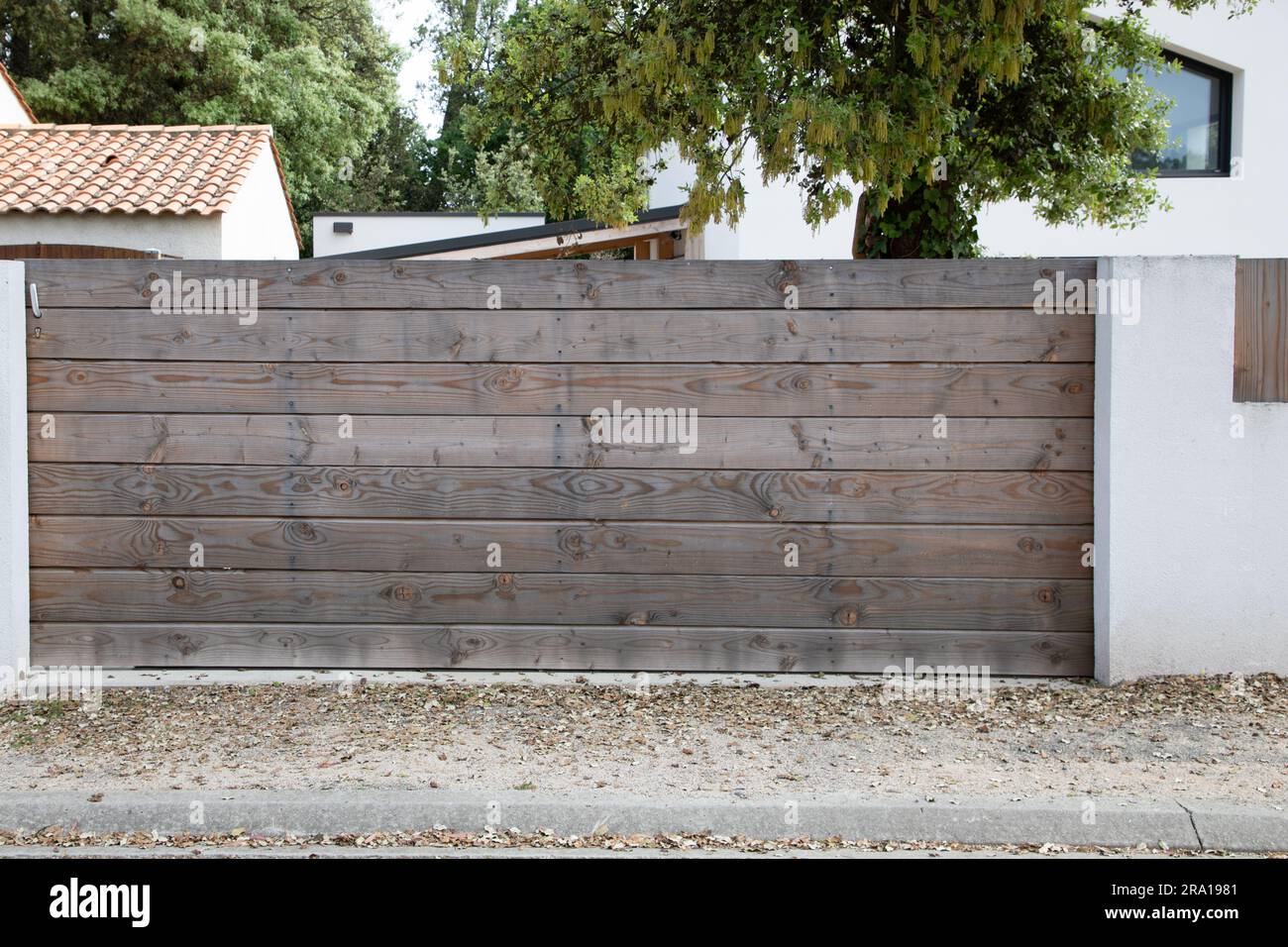 portal brown home high steel door house entrance wooden gate slats ...