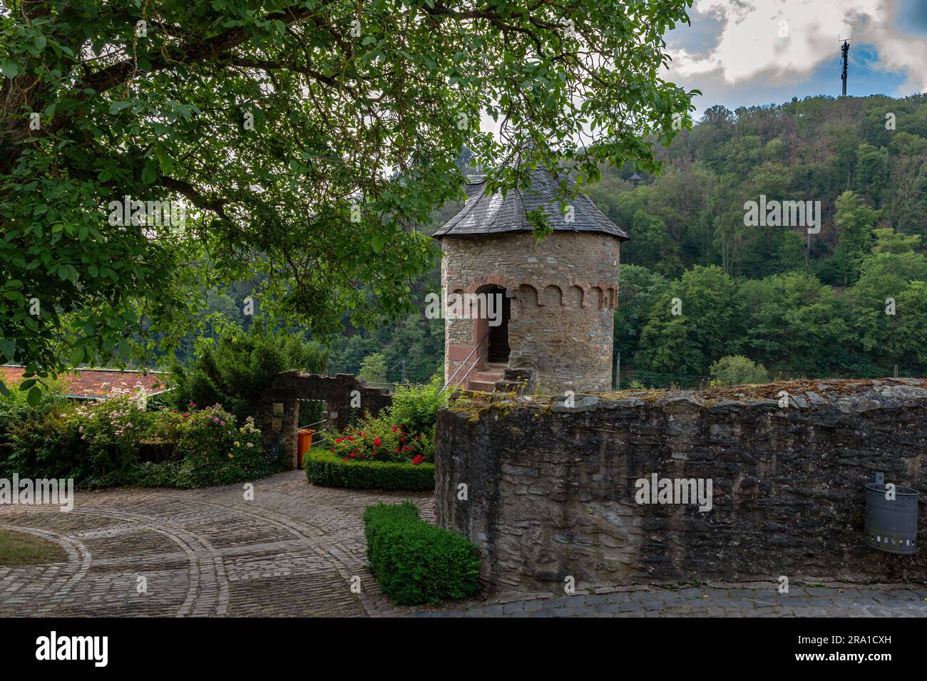 The ruins of Eppstein Castle, Hesse, Germany Stock Photo - Alamy