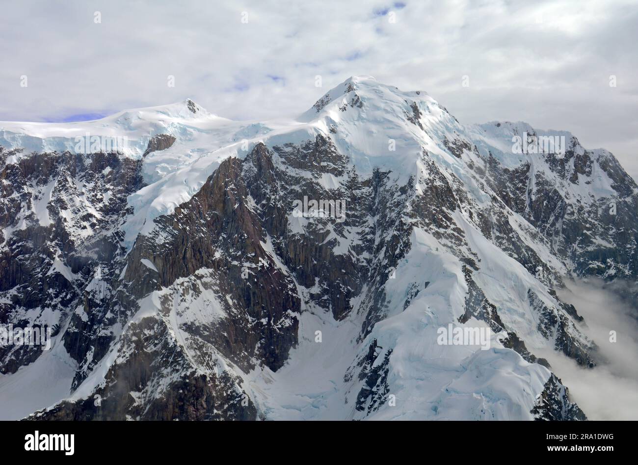spectacular view of mount denali from a flightseeing tour out of ...