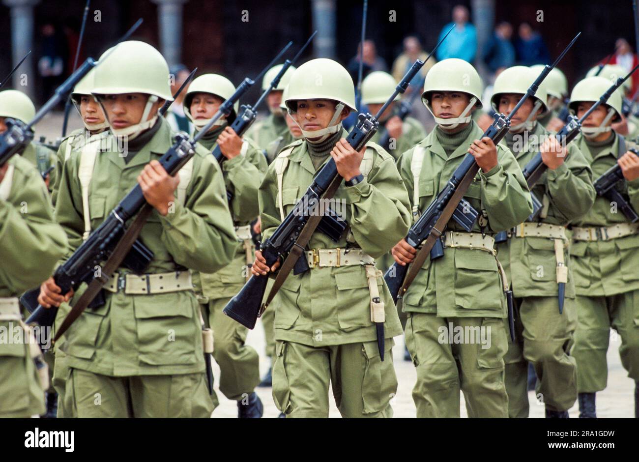 Militairy uniform hi-res stock photography and images - Alamy