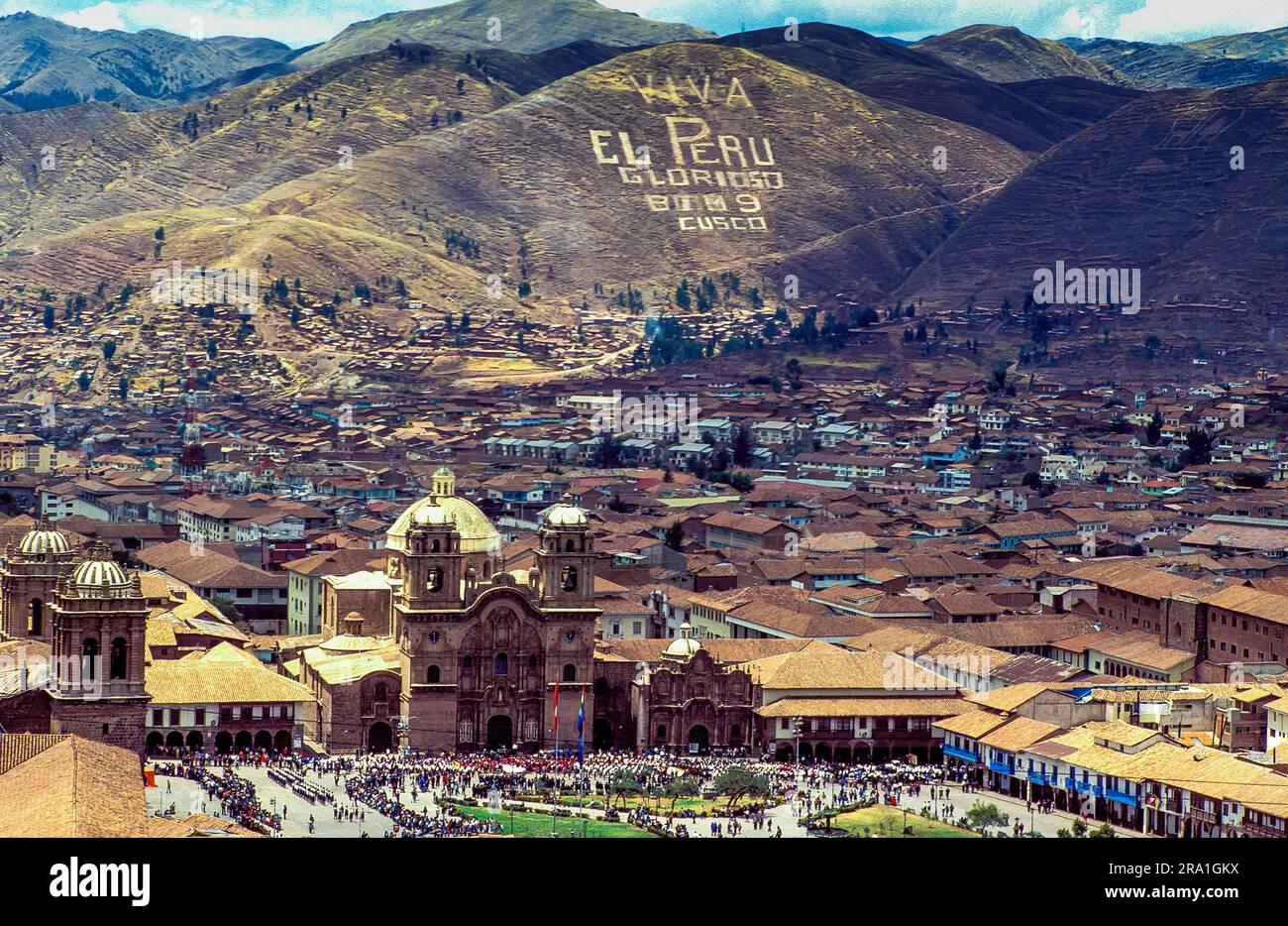 Viva el peru hi-res stock photography and images - Alamy