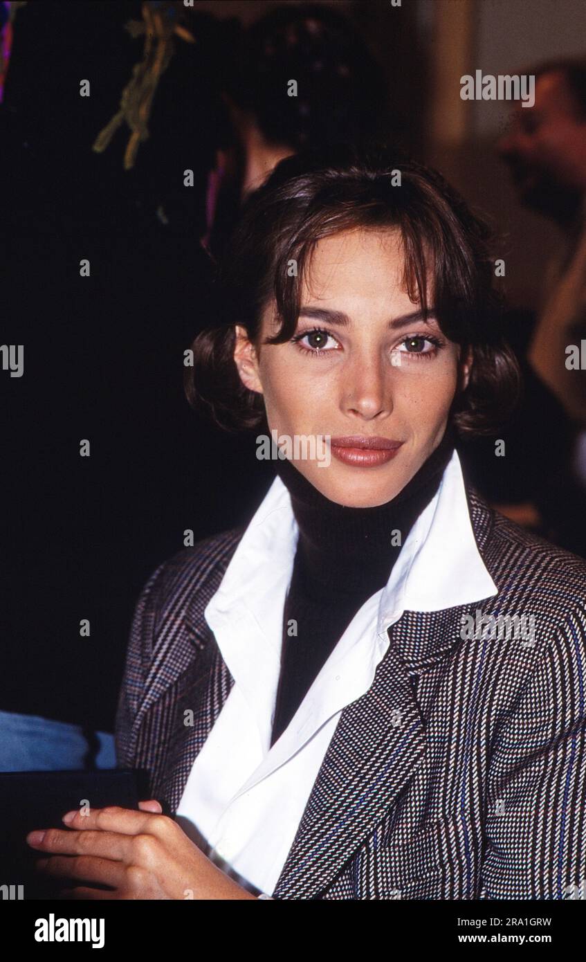 Modenschau frankreich hi-res stock photography and images - Alamy