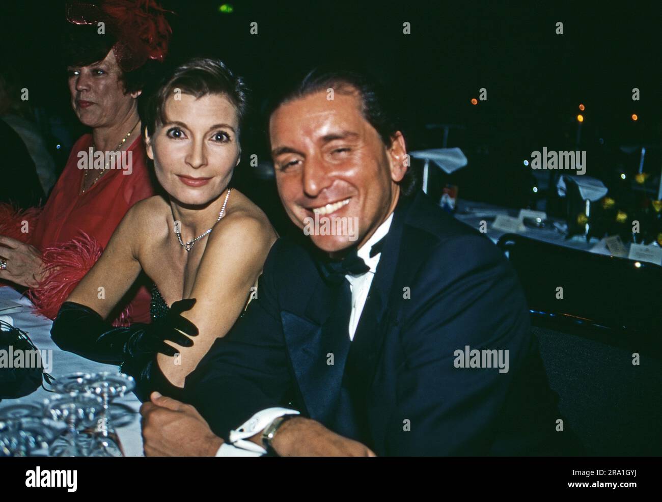 Susanne Uhlen, deutsche Schauspielerin und Regisseurin, neben Michel ...