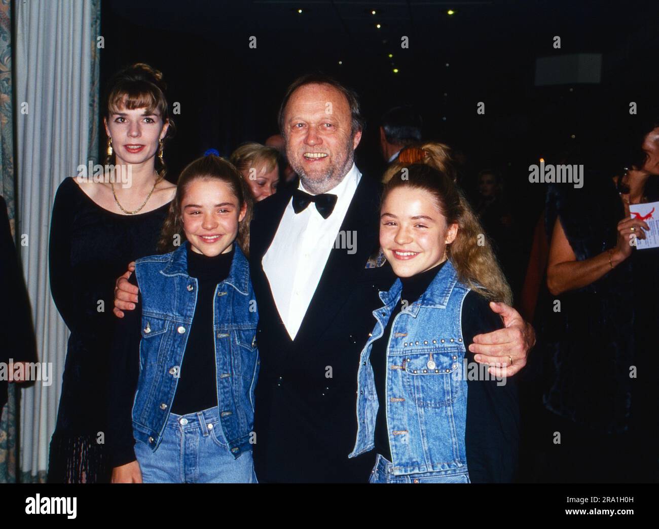 Schauspielerin Dana Vavrova mit Ehemann Joseph Vilsmaier und den ...